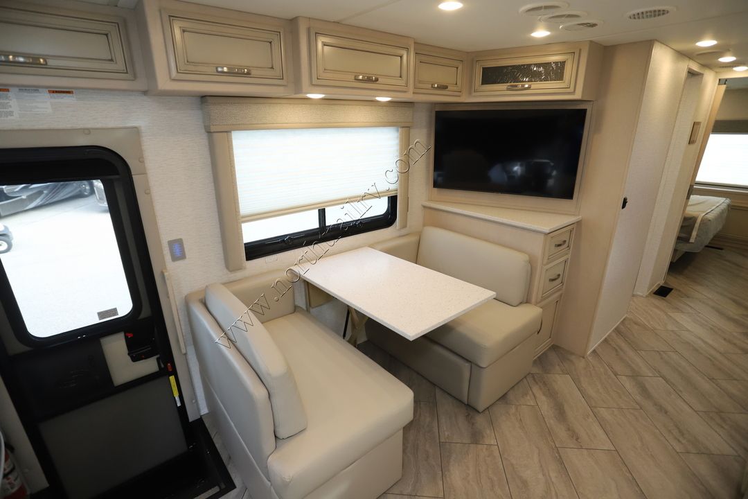 2024 Newmar Bay Star Sport 3014 15679