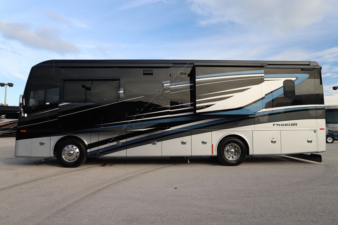 2024 Tiffin Motor Homes Phaeton 35CH 15903