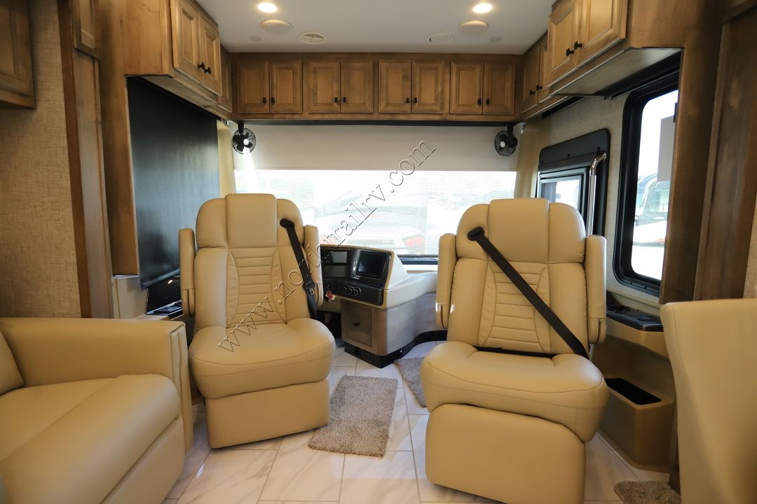 2024 Tiffin Motor Homes Phaeton 35CH 15903