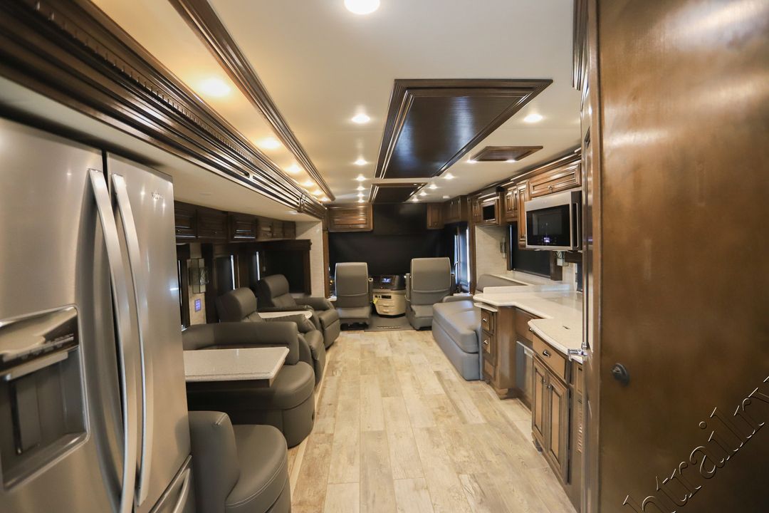 2019 Newmar Dutch Star 4362 19073