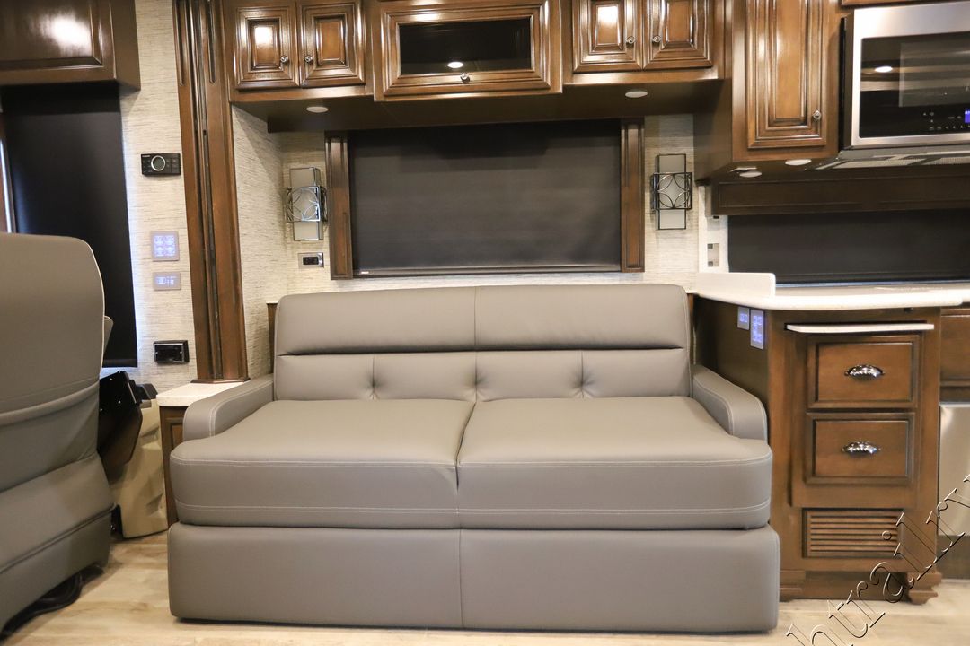 2019 Newmar Dutch Star 4362 19073