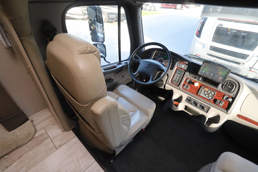 2021 Jayco Seneca Prestige 37K 15086-1