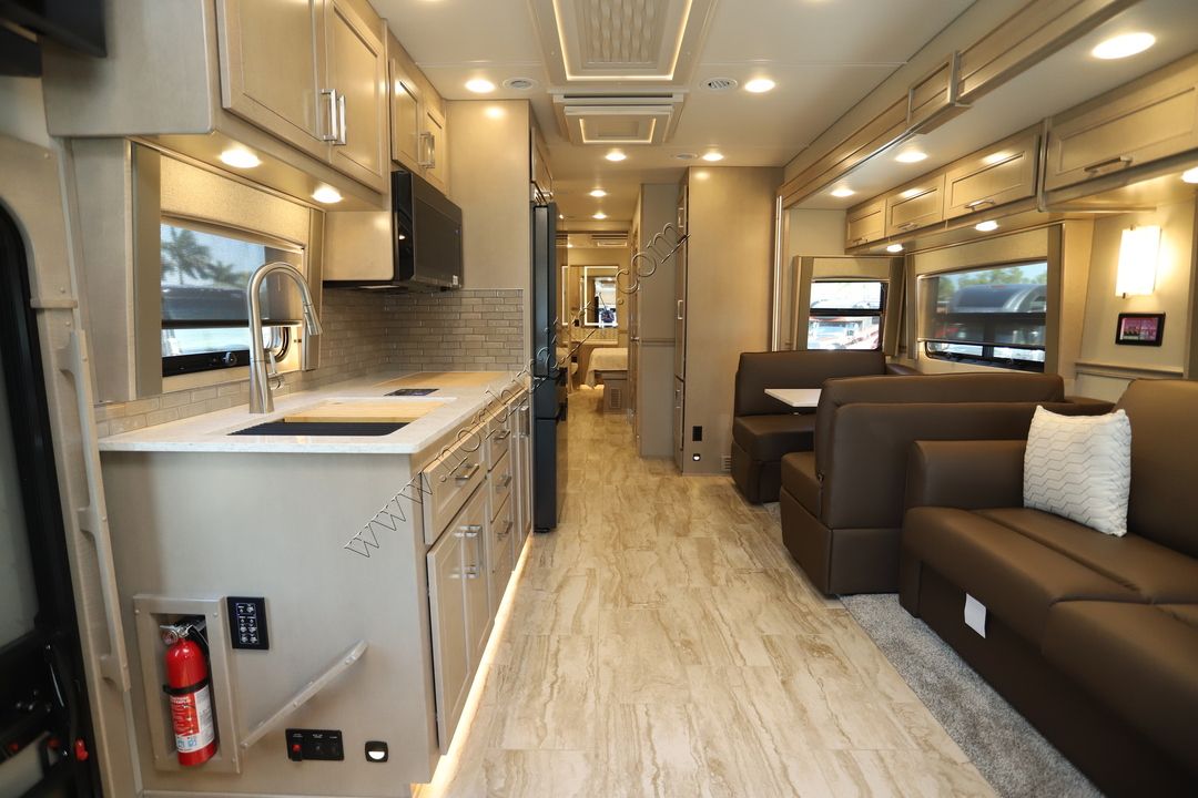 2024 Renegade Rv Xl 45BBC 15768