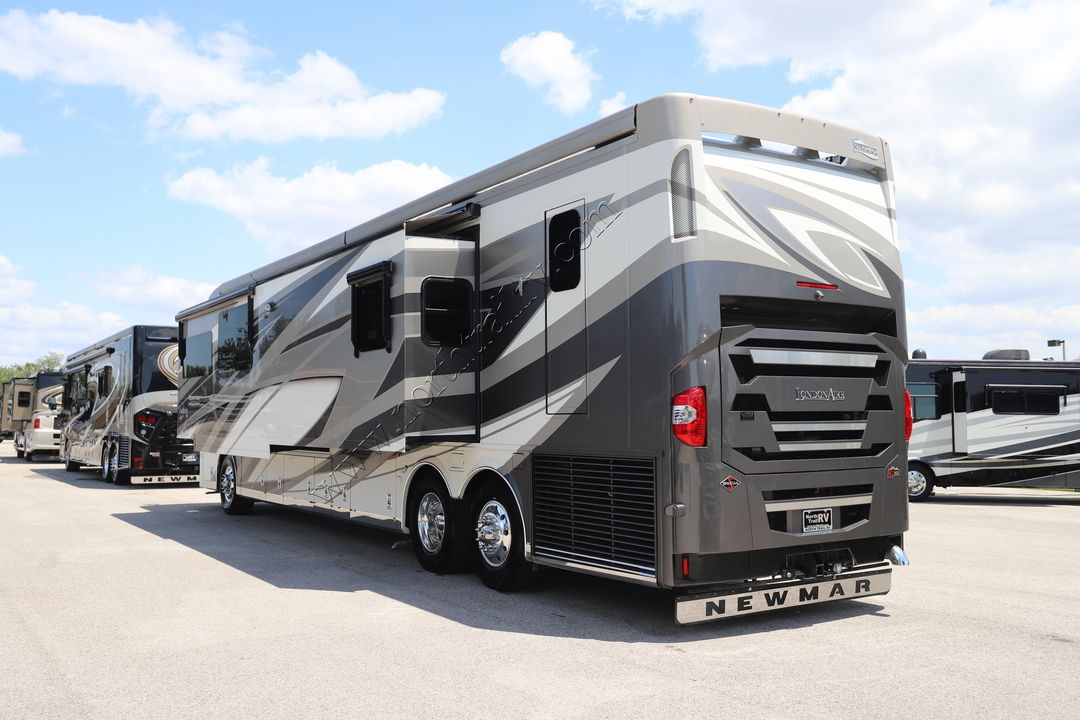 2025 Newmar London Aire 4595 16010
