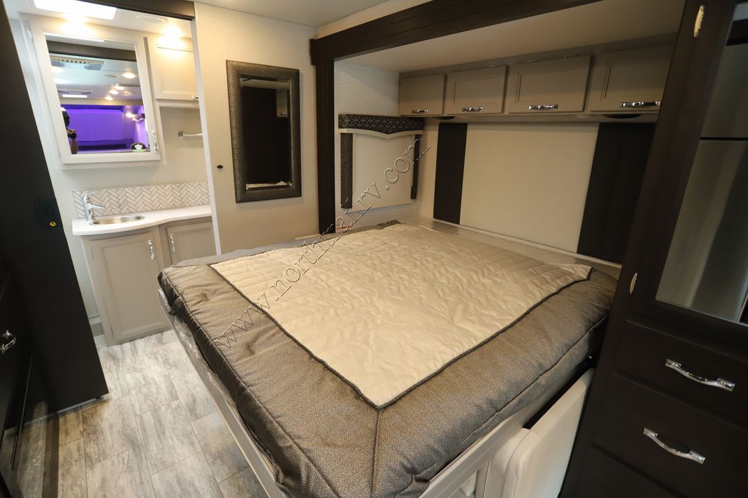 Thor Motor Coach RVs | North Trail RV Center