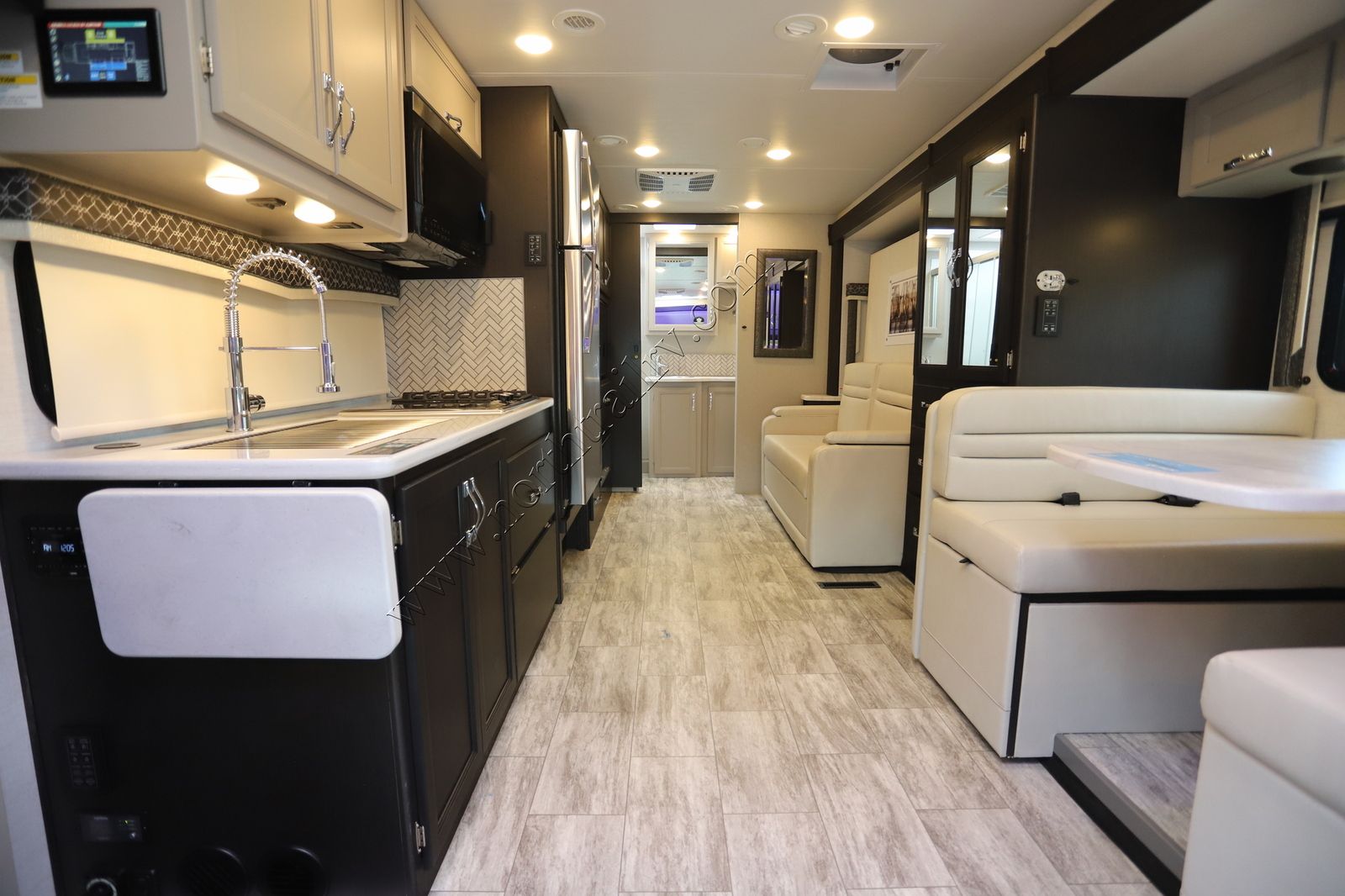 Thor Motor Coach RVs | North Trail RV Center