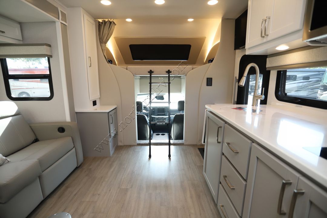 2024 Renegade Rv Veracruz 30VRM 15893