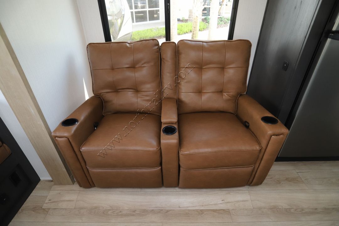 2024 Heartland Rv North Trail 26RLX 16027