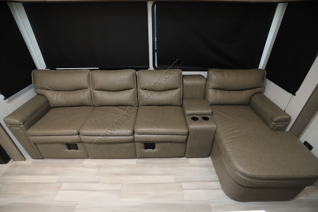 New and Used RVs for Sale in Fort Myers, FL | North Trail RV Center