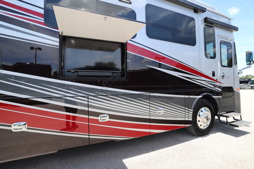Tiffin Motorhomes For Sale | North Trail RV Center