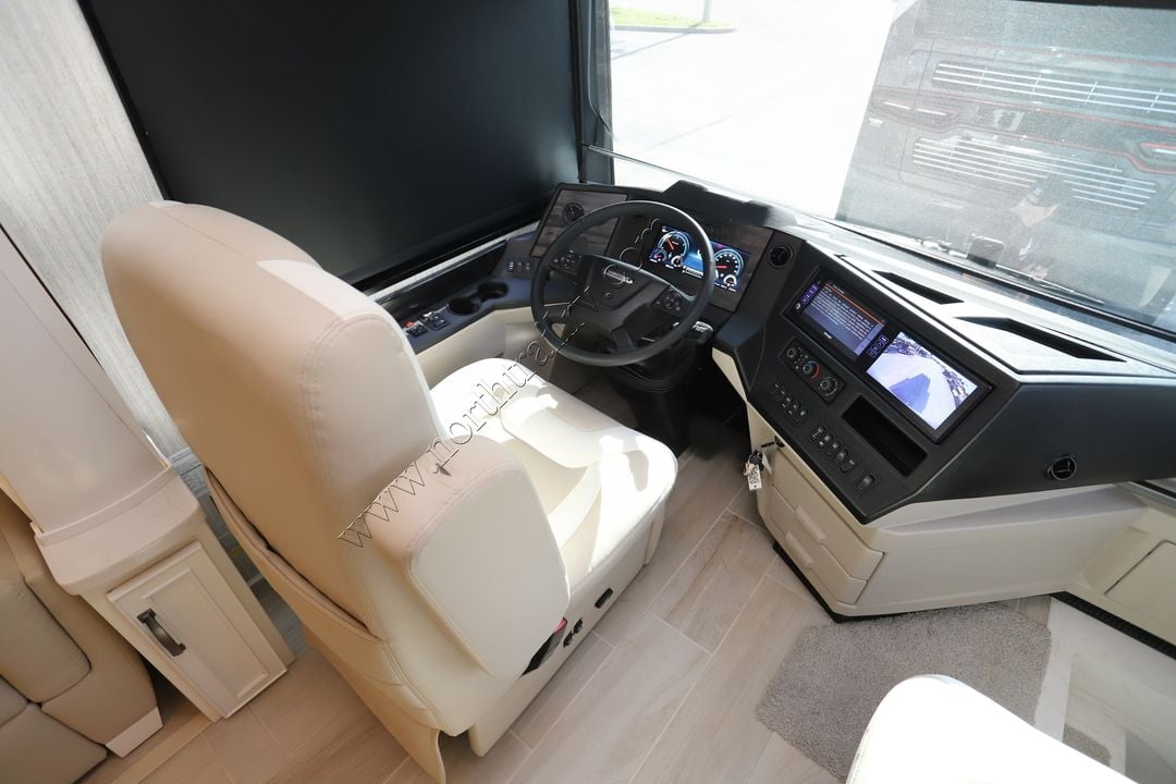 2025 Newmar Dutch Star 4325 16045