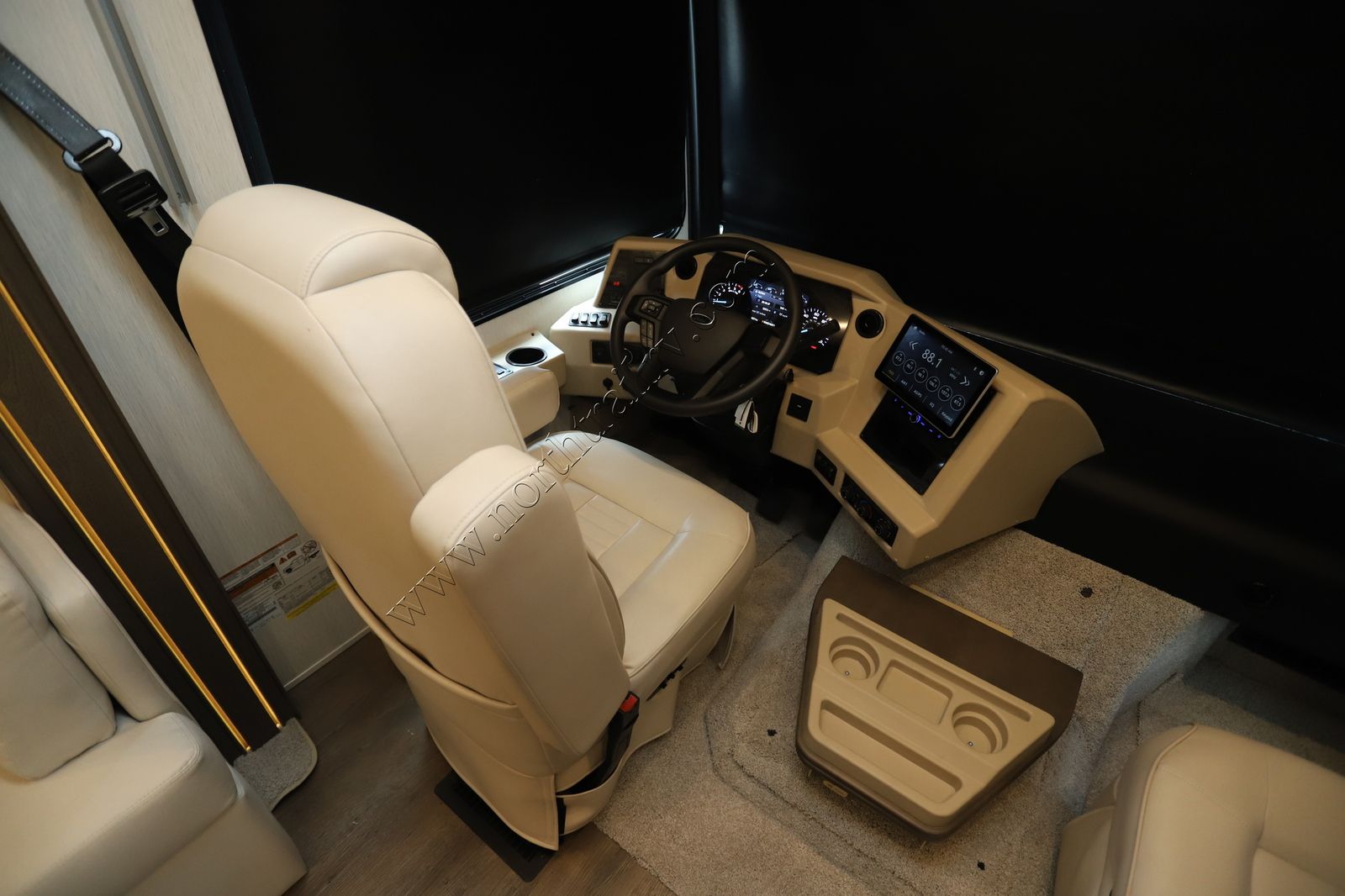 Newmar Motorhomes For Sale | North Trail RV Center