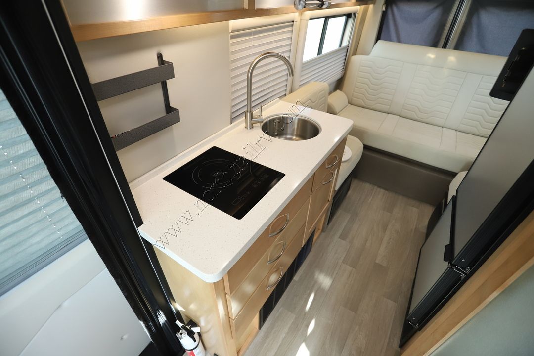 2023 Coachmen Beyond 22C 15886-1