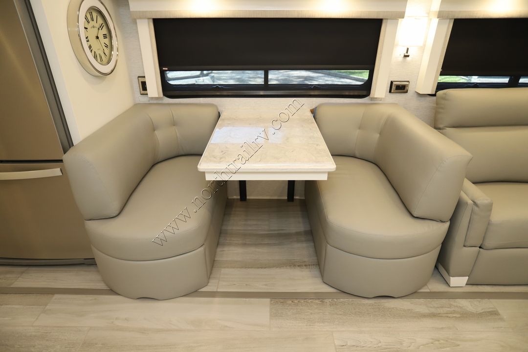 2025 Newmar Dutch Star 4369 15999