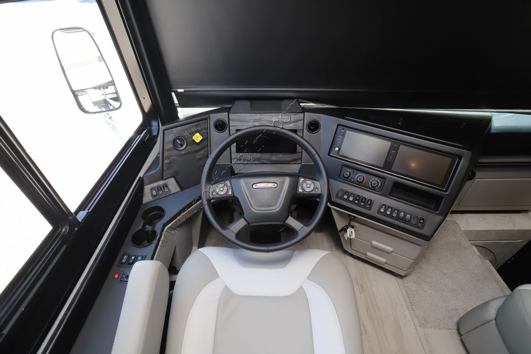 2025 Newmar Dutch Star 4369 15999