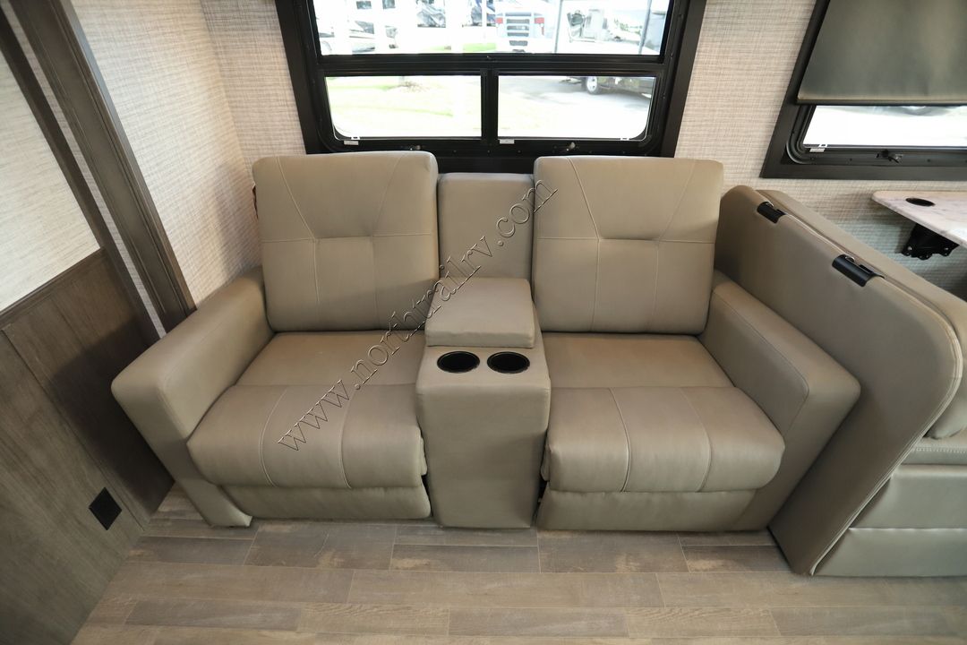 2025 Jayco Greyhawk 30Z 16183