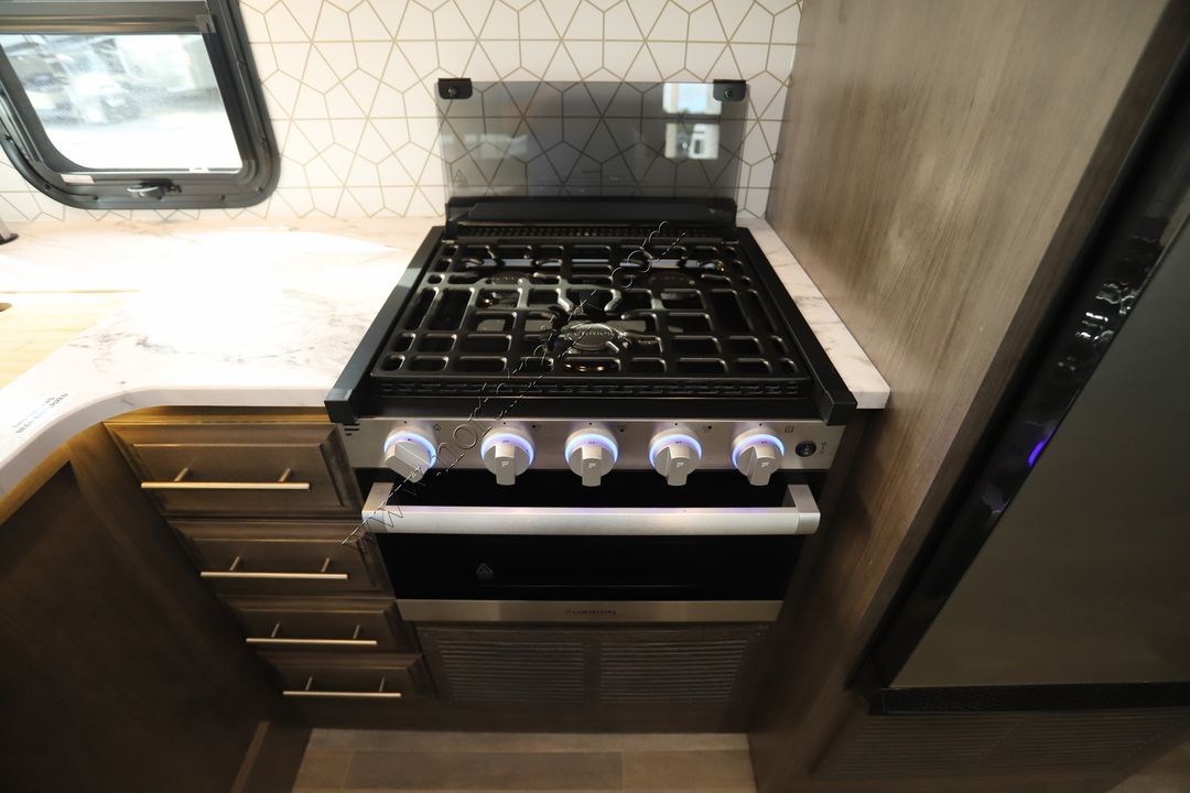 2025 Jayco Greyhawk 30Z 16183