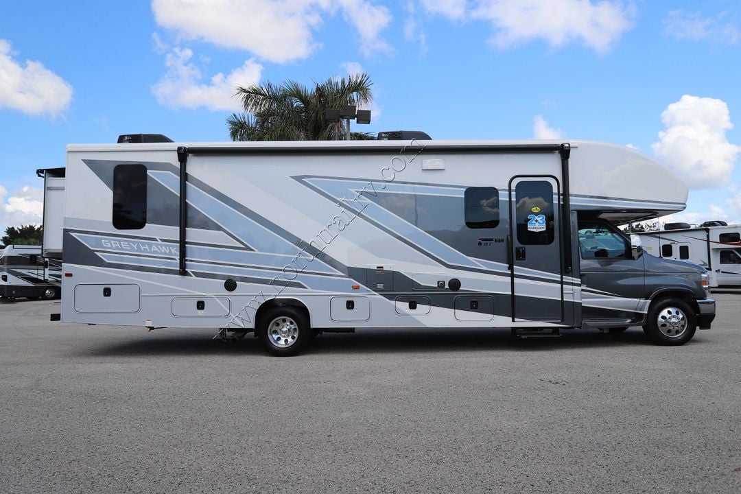 2025 Jayco Greyhawk 30Z 16183