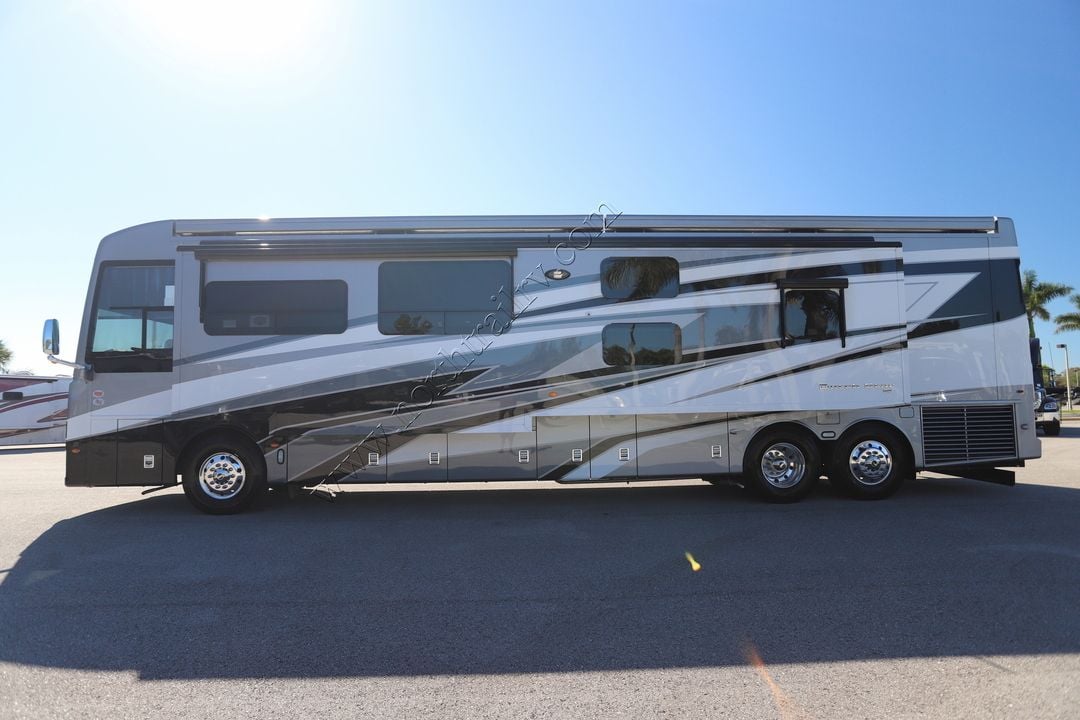 2025 Newmar Dutch Star 4340 16248