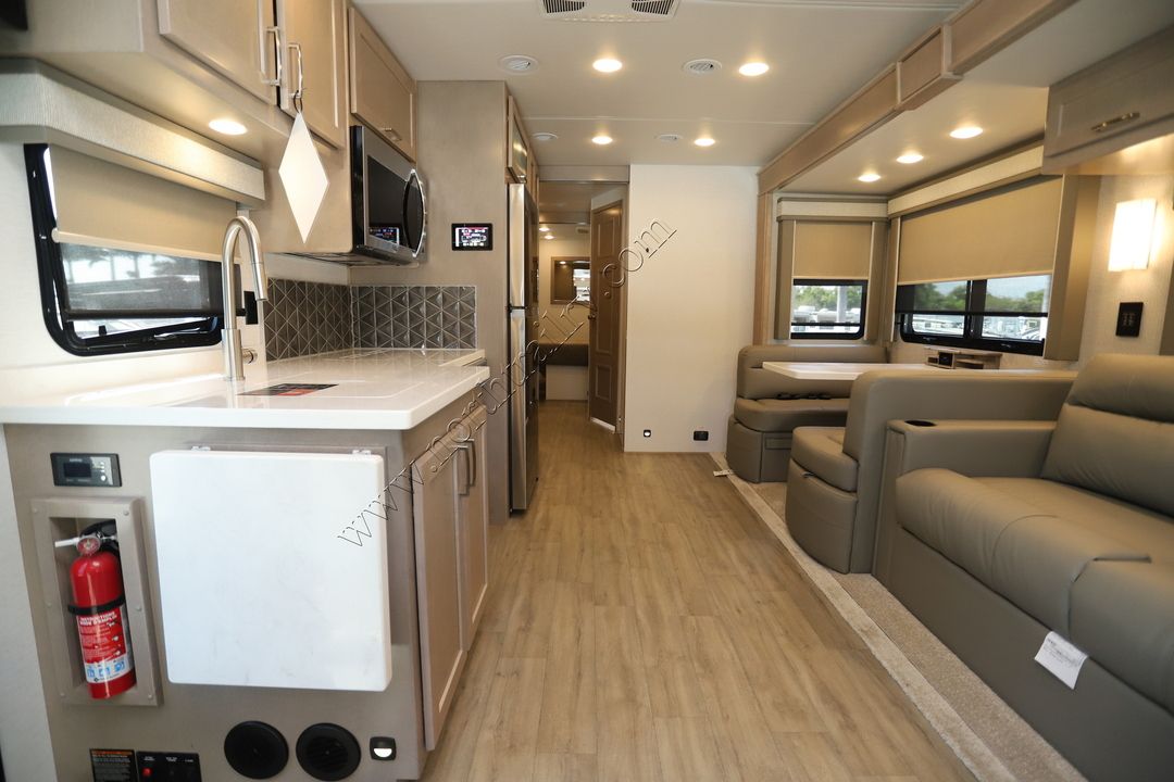 2025 Renegade Rv Valencia 38BB 16242