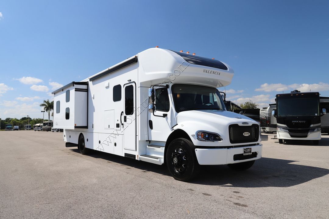 2025 Renegade Rv Valencia 38BB 16242